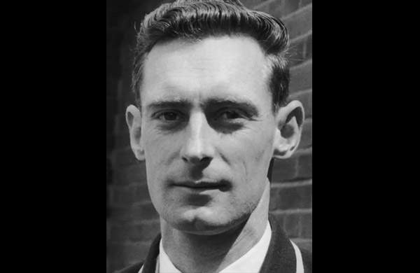 "Remembering Australian Cricket Legend and Olympian Brian Booth" - Archyde